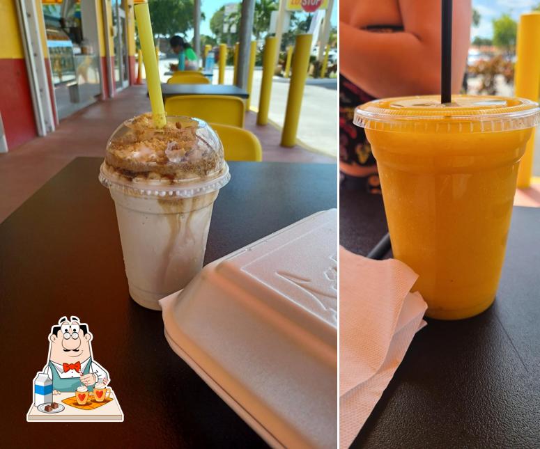 El Palacio de los Jugos, 7255 SW 107th Ave in Miami - Restaurant menu ...