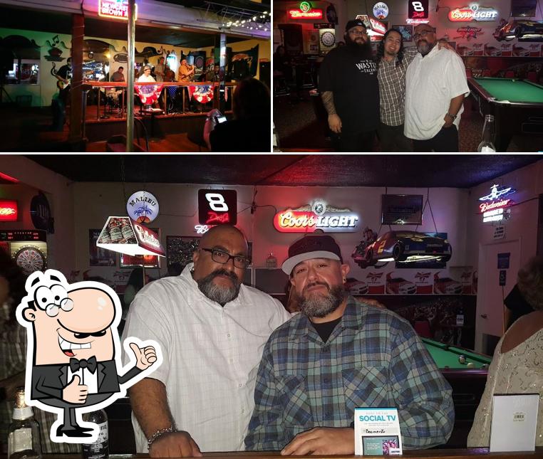 B's Cocktails (Boomer's), Long Beach - Restaurant menu, prices and reviews