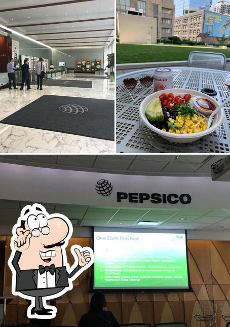PepsiCo Plaza Cafe in Chicago - Restaurant reviews