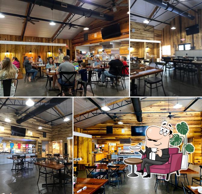 Fish Eye Grill, Girard - Restaurant menu, prices and reviews