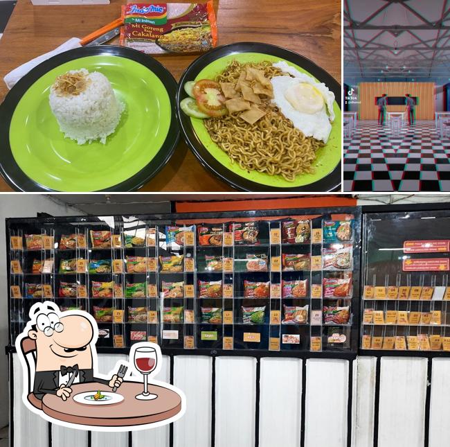 INDO KOPI & INDOMIE CORNER 30+ VARIAN RAS NUSANTARA, Bekasi Regency ...