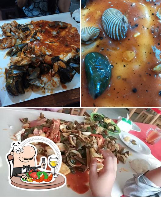 Seafood Kerang Tumpah Bang Djaloe restaurant, Indonesia - Restaurant ...
