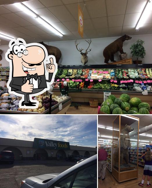 Valley Foods, 1120 1st St in Saratoga - Restaurant reviews