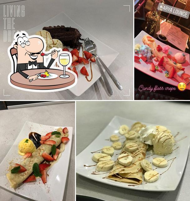 Arya Lounge in Woodford - Restaurant reviews