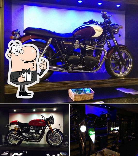 Triumph Bar in Hinckley - Restaurant reviews