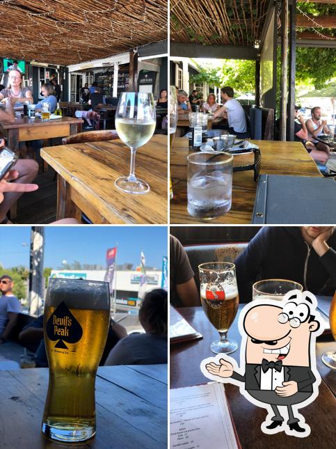 Menu of Van Hunks pub & bar, Cape Town - reviews and ratings