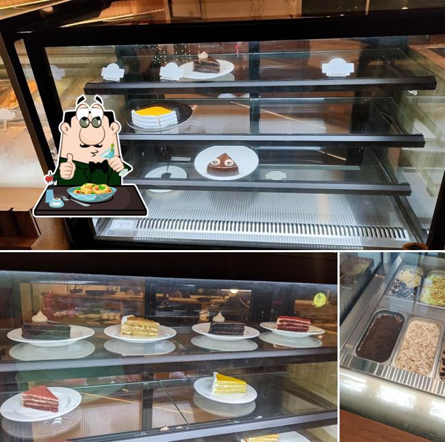 Caravan Ice Cream Cafe, Kochi, 9/2698 - Restaurant reviews