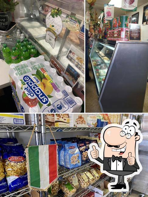 Cosmo's Italian Salumeria in Hackensack - Restaurant menu and reviews
