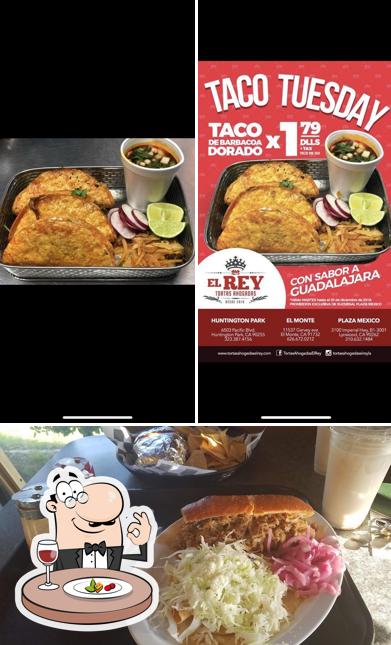 Tortas Ahogadas El Rey in Lynwood - Restaurant menu and reviews