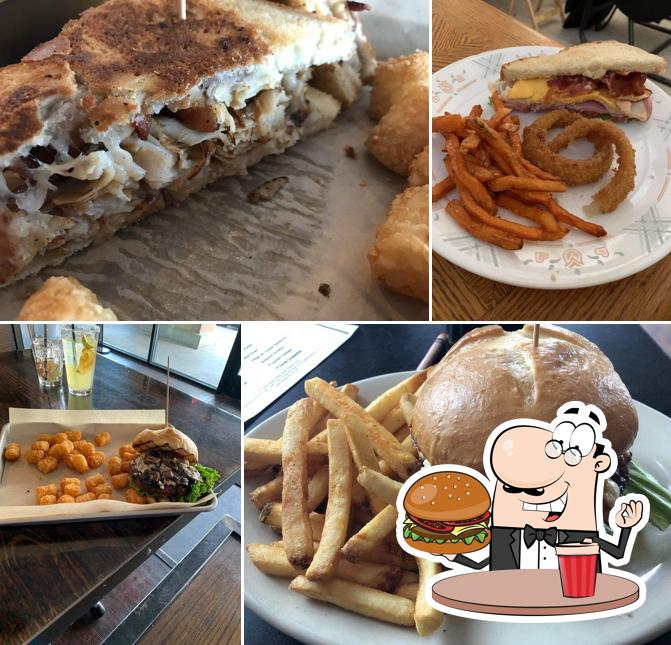 Top 7 restaurants with burgers in Littleton, november 2025 - Restaurant ...