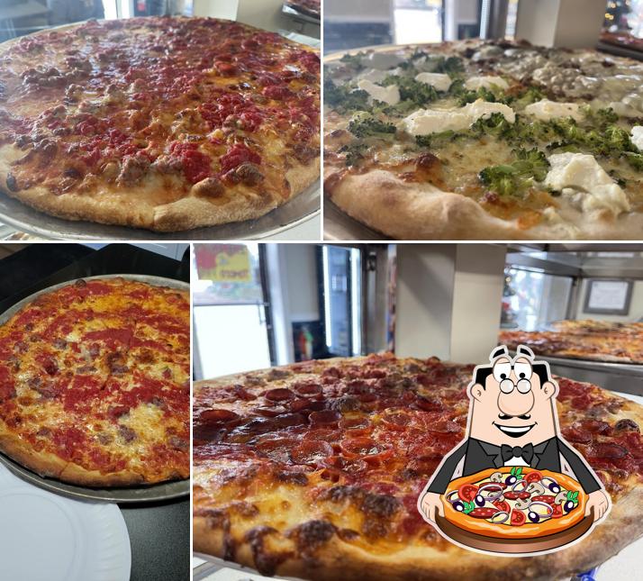 Lillo's Tomato Pies in Hainesport - Restaurant menu and reviews