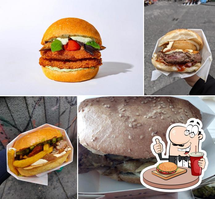 Puok Burger Store (Spaccanapoli) ristorante, Napoli - Menu e recensioni ...