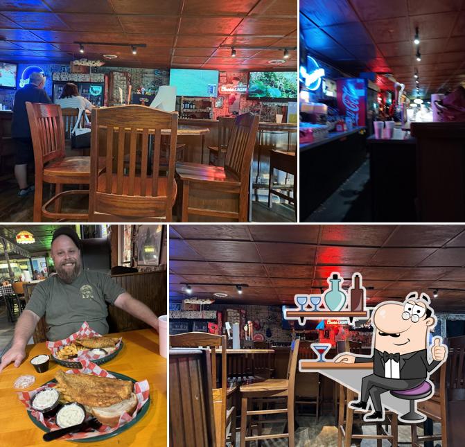 Passtime Fish House in Louisville - Restaurant menu and reviews