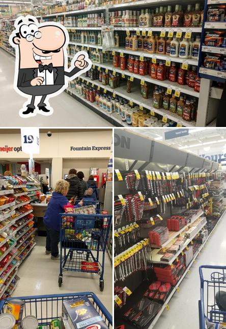 Meijer, 3320 W Shr Dr in Holland - Restaurant reviews