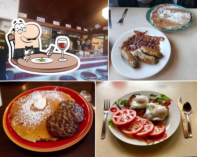 Dinky's Blue Belle Diner in Shrewsbury - Restaurant menu and reviews