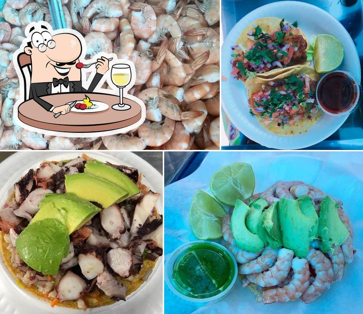 Jala mariscos “El veneno #2” in Los Angeles