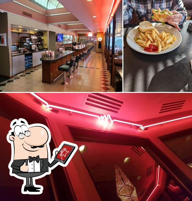 Drake Diner, Des Moines - Restaurant menu, prices and reviews