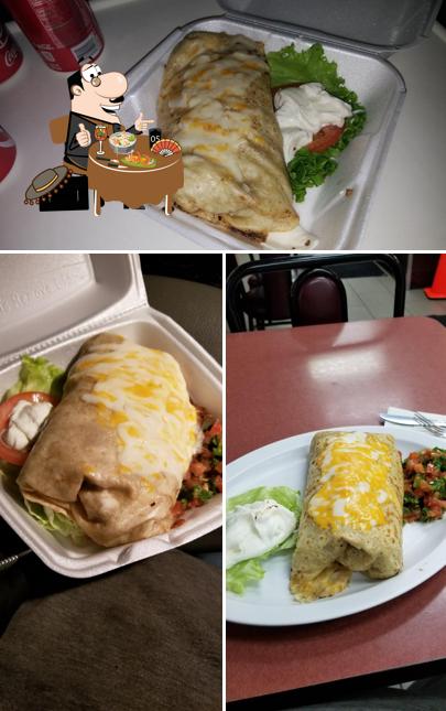 Primo Burgers, SF, 4654 E Ave S in Palmdale - Restaurant menu and reviews