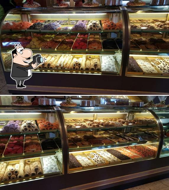 Ponzio's Diner-Bakery-Bar in Cherry Hill - Restaurant menu and reviews