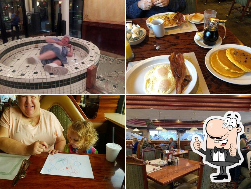 Omega Restaurant, Milwaukee - Restaurant menu, prices and reviews