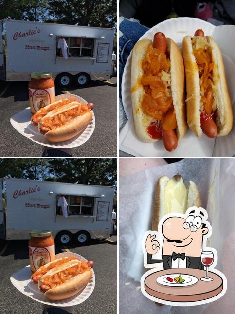 Charlie's Legendary Hot Dogs & Onions LLC, Islip Terrace - Restaurant ...