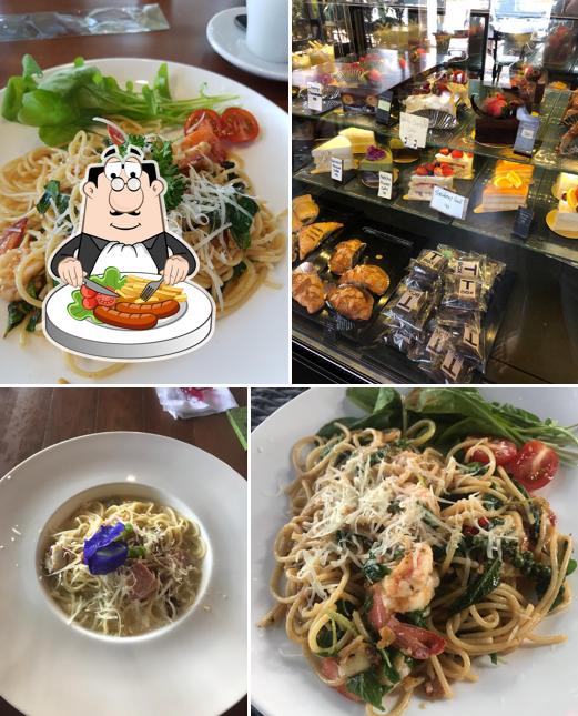 Parabola restaurant, Mae Chan, 4V5F+F6H - Restaurant reviews