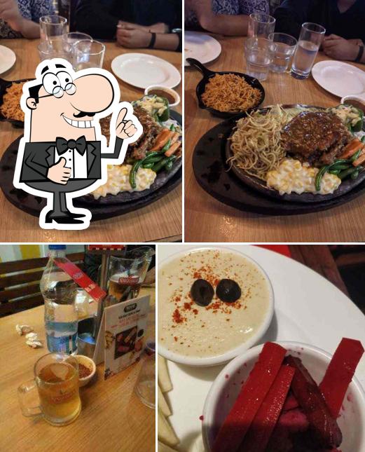 Pop Tate's Sakinaka, Mumbai, 1st Floor - Restaurant menu and reviews