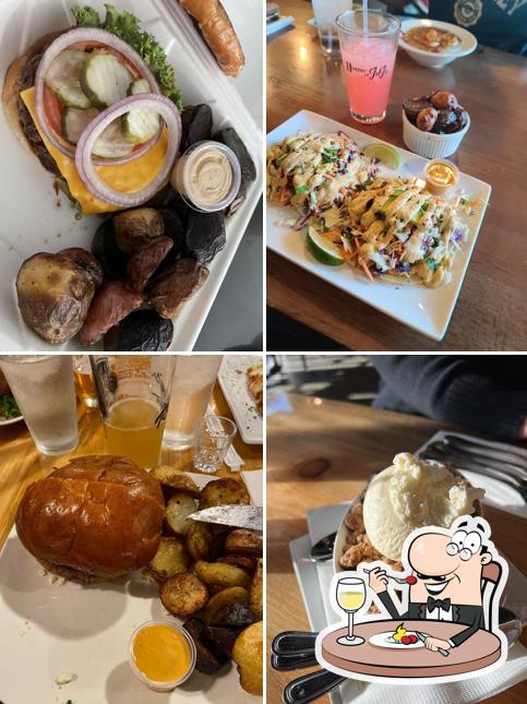 House of JuJu, 565 Pollasky Ave #101 in Clovis - Restaurant menu and ...