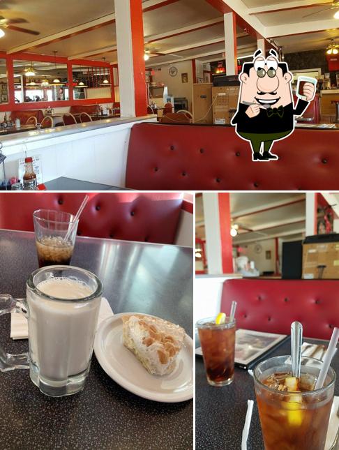 The Bar B-Q Pit in Merced - Restaurant menu and reviews
