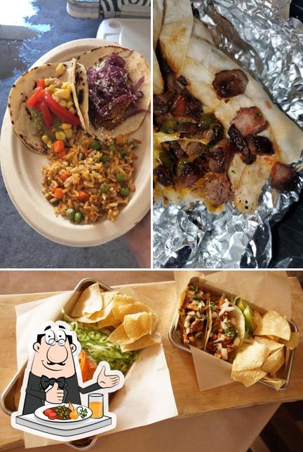 Modern Tortilla, 10652 N 32nd St in Phoenix - Restaurant menu and reviews