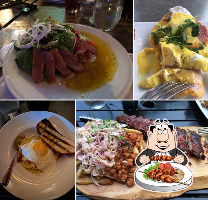Hunters Landing in Toronto - Restaurant menu and reviews