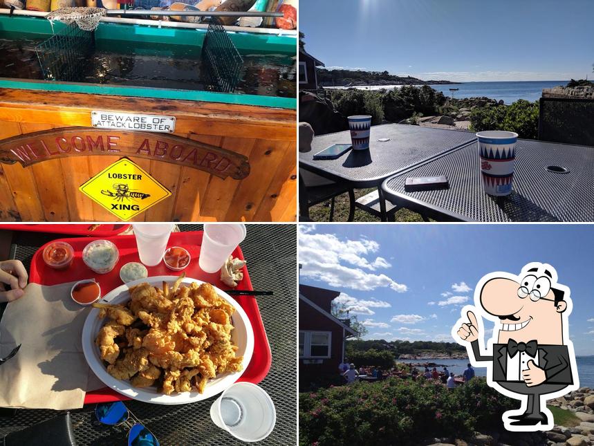 The Lobster Pool in Rockport - Restaurant menu and reviews