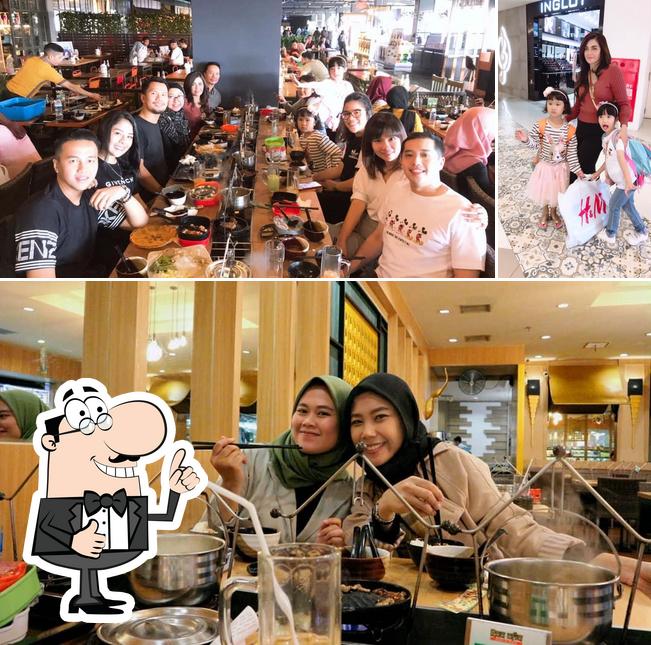 Racha restaurant, Bandung, Jl. Sukajadi