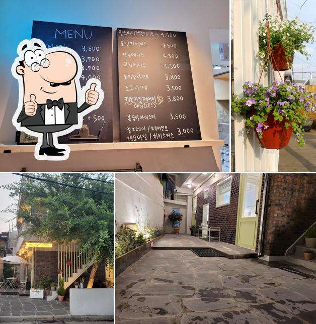 카페 under the tree, Daegu (Taegu) - Menú del restaurante, precios y reseñas