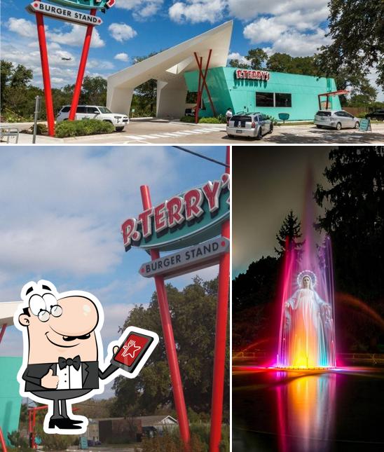 P. Terry's Burger Stand, Austin - Restaurant menu, prices and reviews