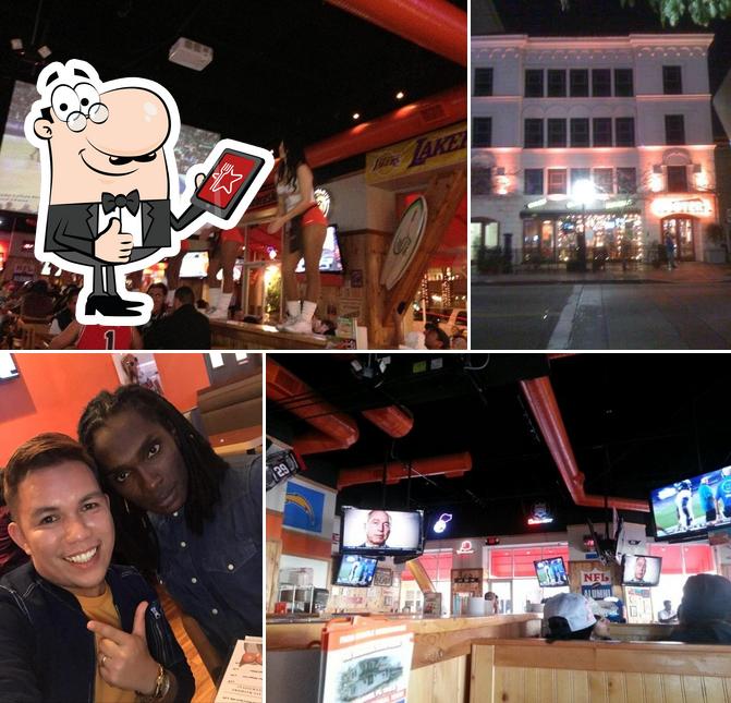 Hooters, 71 Aquarium Way in Long Beach - Restaurant menu and reviews