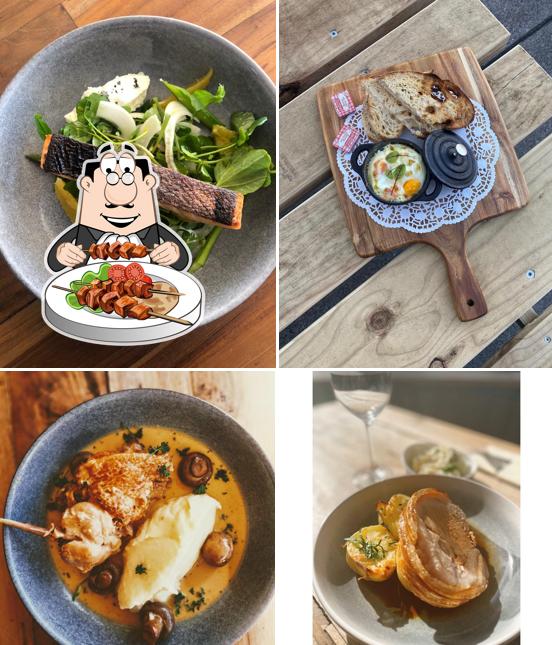 Le Bayview Cafe Bistro, Bayview - Restaurant menu, prices and reviews