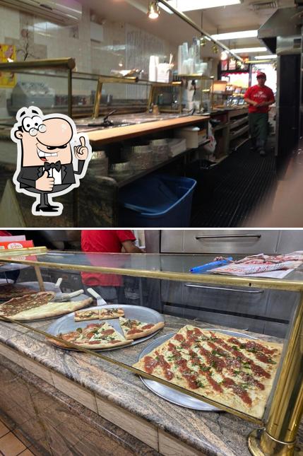 Famous Original Ray's Pizza, 811 Lexington Ave in West New York ...