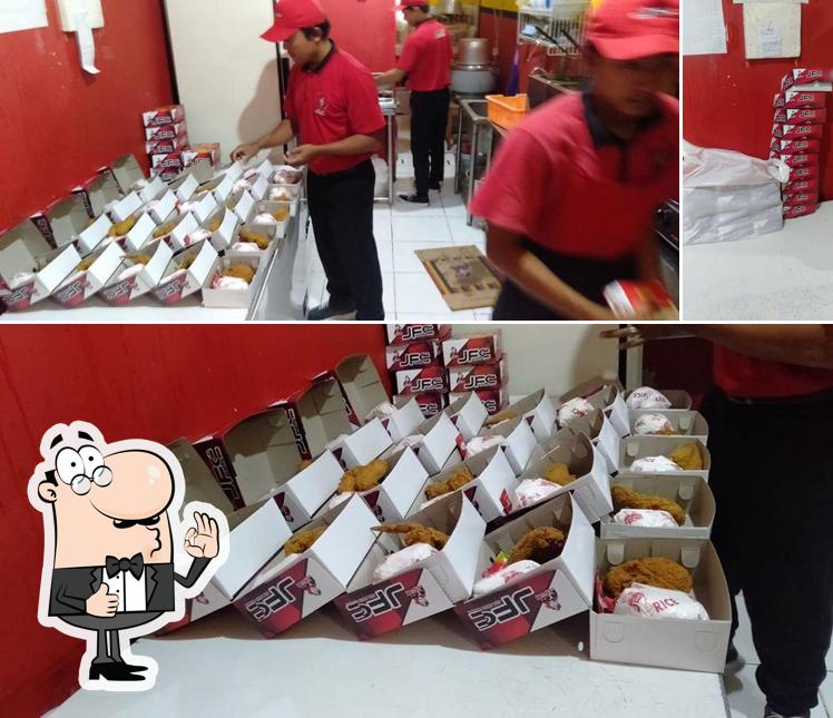 JFC Busungbiu restaurant, Indonesia - Restaurant reviews