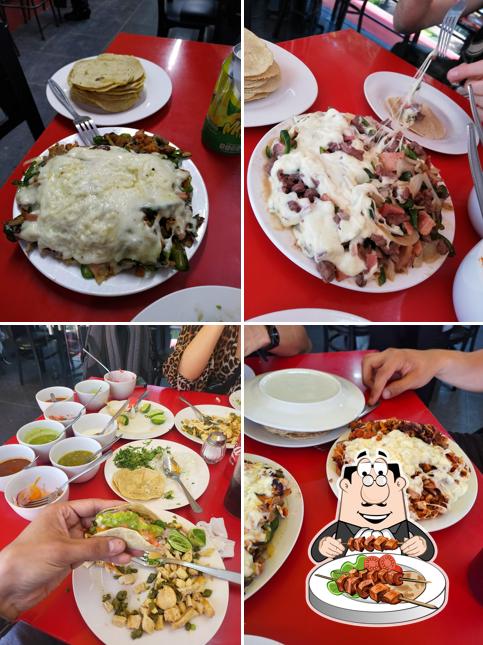 El Fogón MIXE restaurante, Ciudad de México (Polanco (estación ...
