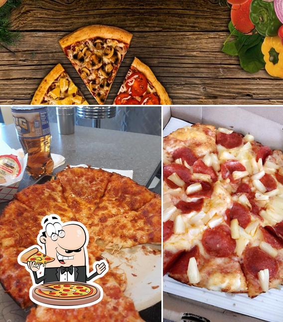 Center St Famous Pizza in Randolph - Restaurant menu and reviews