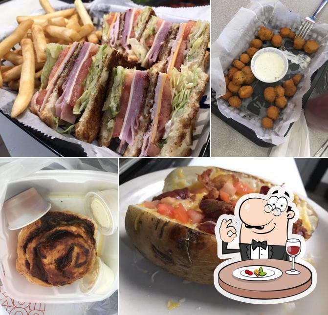 Tater's Fresh Grill in Lowell - Restaurant menu and reviews