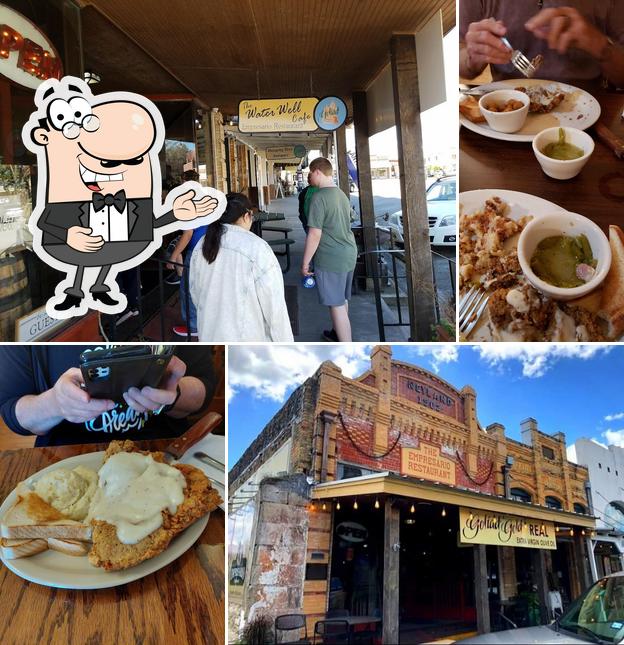 The Water Well Cafe 361, 215 S Main St in Victoria - Restaurant reviews