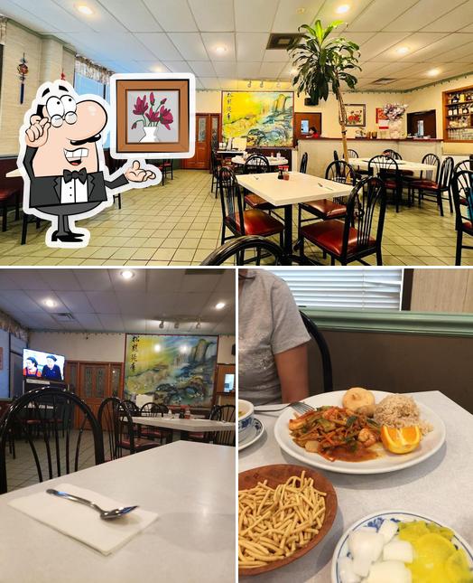 Royal Wok Chinese Restaurant in Dallas - Restaurant menu and reviews