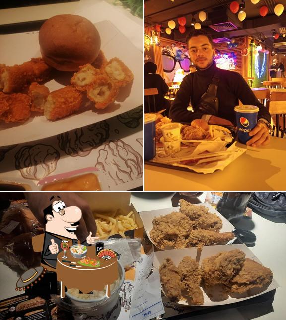 Bazooka fried chicken restaurant, Egypt, الجمهورية، قسم ثان أسيوط ...