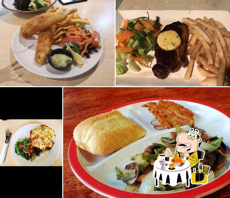 Port Campbell Hotel, 40 Lord St in Port Campbell - Restaurant menu and ...