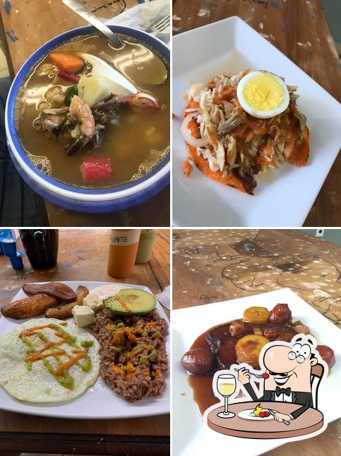 El Tesoro Café in Channelview - Restaurant menu and reviews