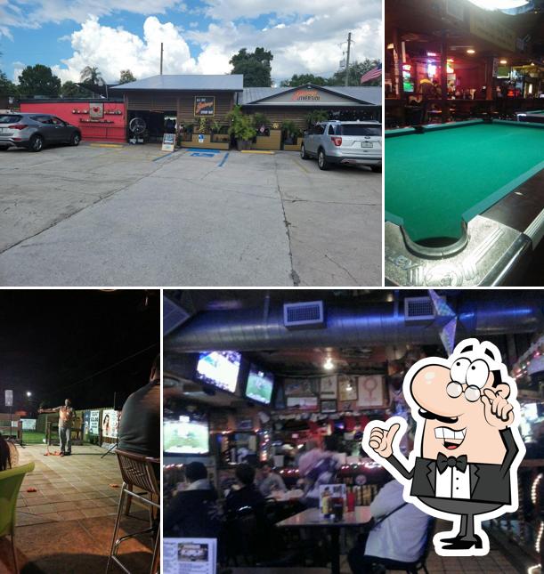 Johnny's Fillin' Station in Orlando - Restaurant menu and reviews