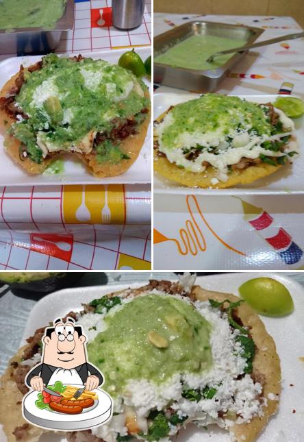 Sopes del “Payaso”, Ciudad López Mateos - Menú del restaurante, precios ...