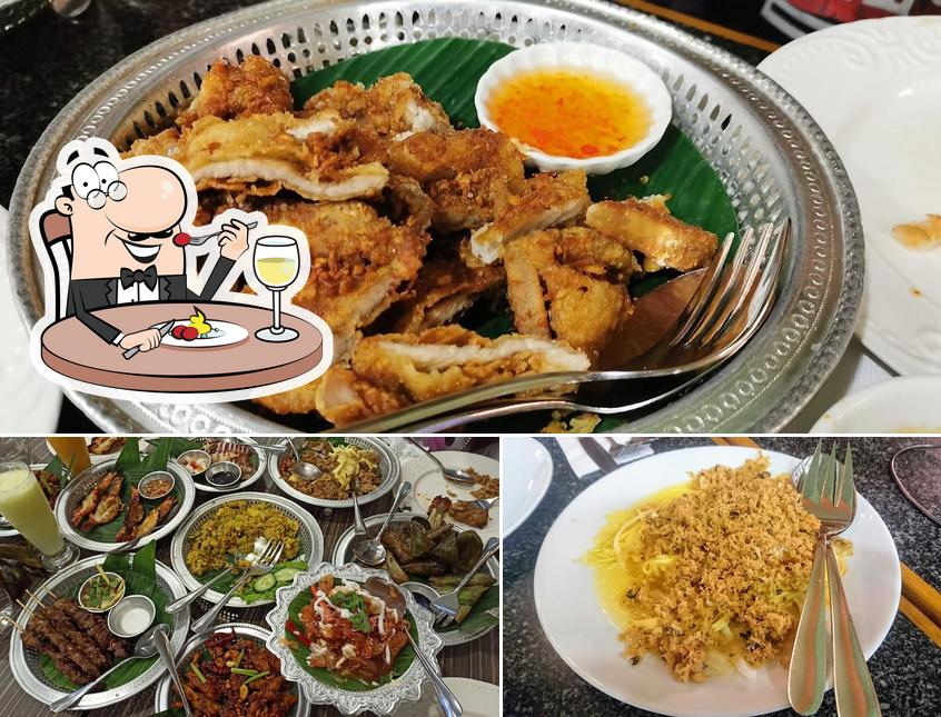 Soi Chicken - SM Mall of Asia, Pasay - Restaurant menu, prices and reviews